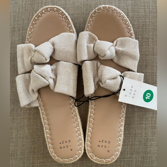 a new day | Shoes | A New Day Womens Cream Bowtie Sandals Nwt | Poshmark